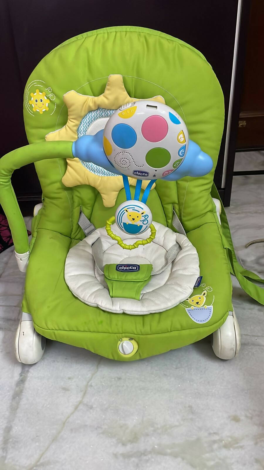 CHICCO 2 In 1 Balloon Bouncer/Rocker for Baby – PyaraBaby