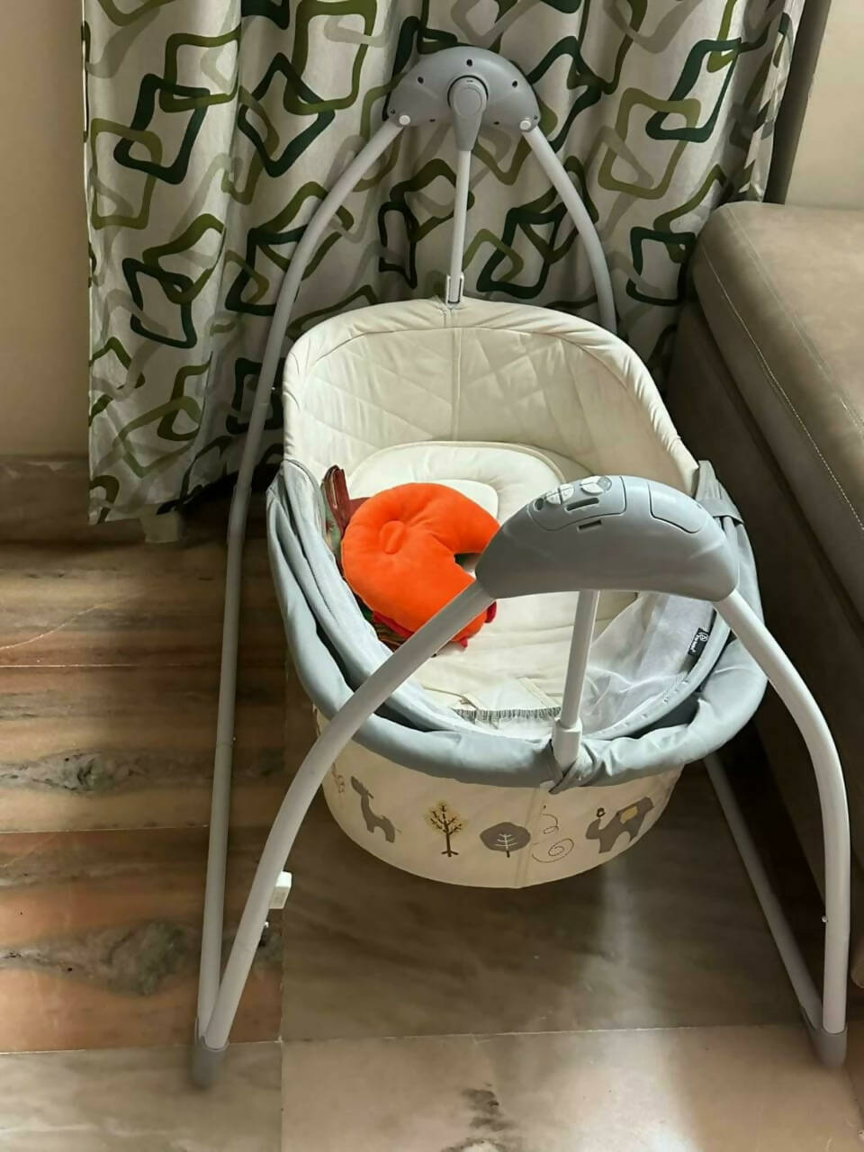 R FOR RABBIT Lullabies Automatic Swing | PyaraBaby